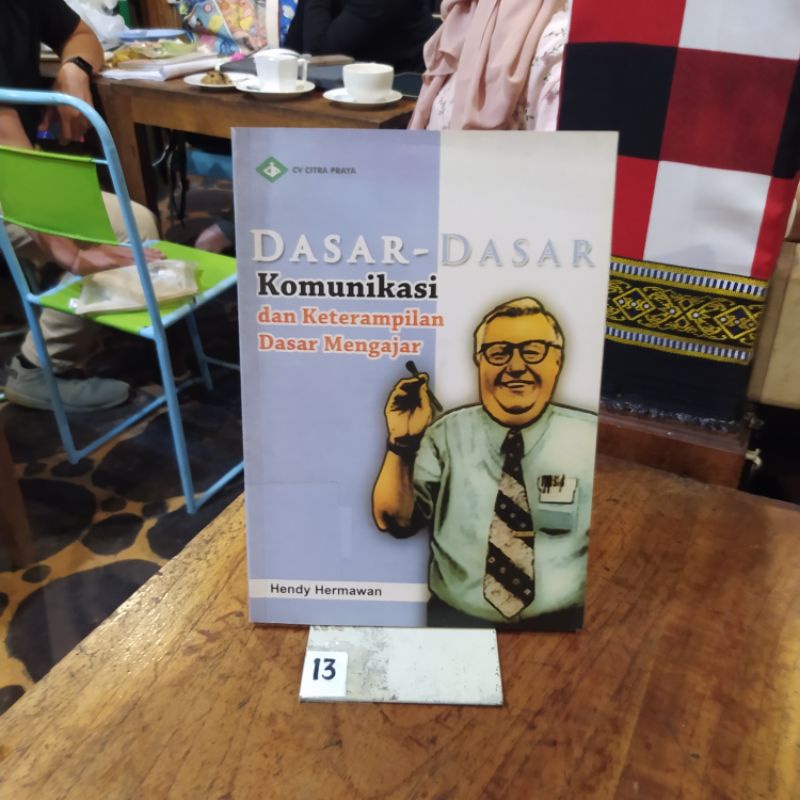 Jual BUKU DASAR DASAR KOMUNIKASI DAN KETERAMPILAN DASAR MENGAJAR By ...