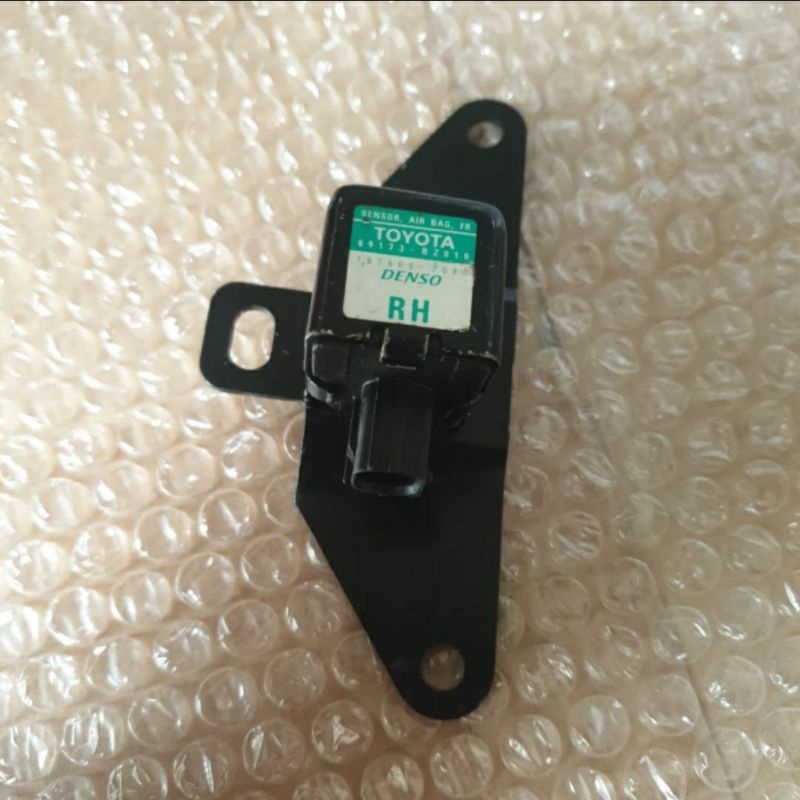 Jual Sensor Airbag Toyota Avanza kode part 89173 - Bz 010 Original ...