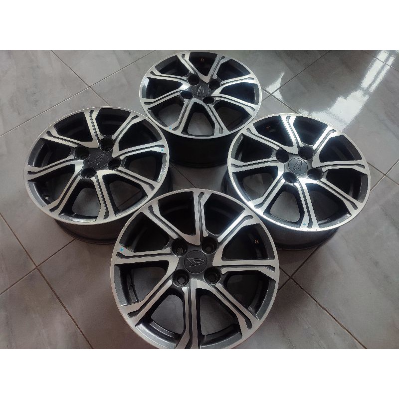 Jual velg oem ori sigra r14 harga 1 velg | Shopee Indonesia