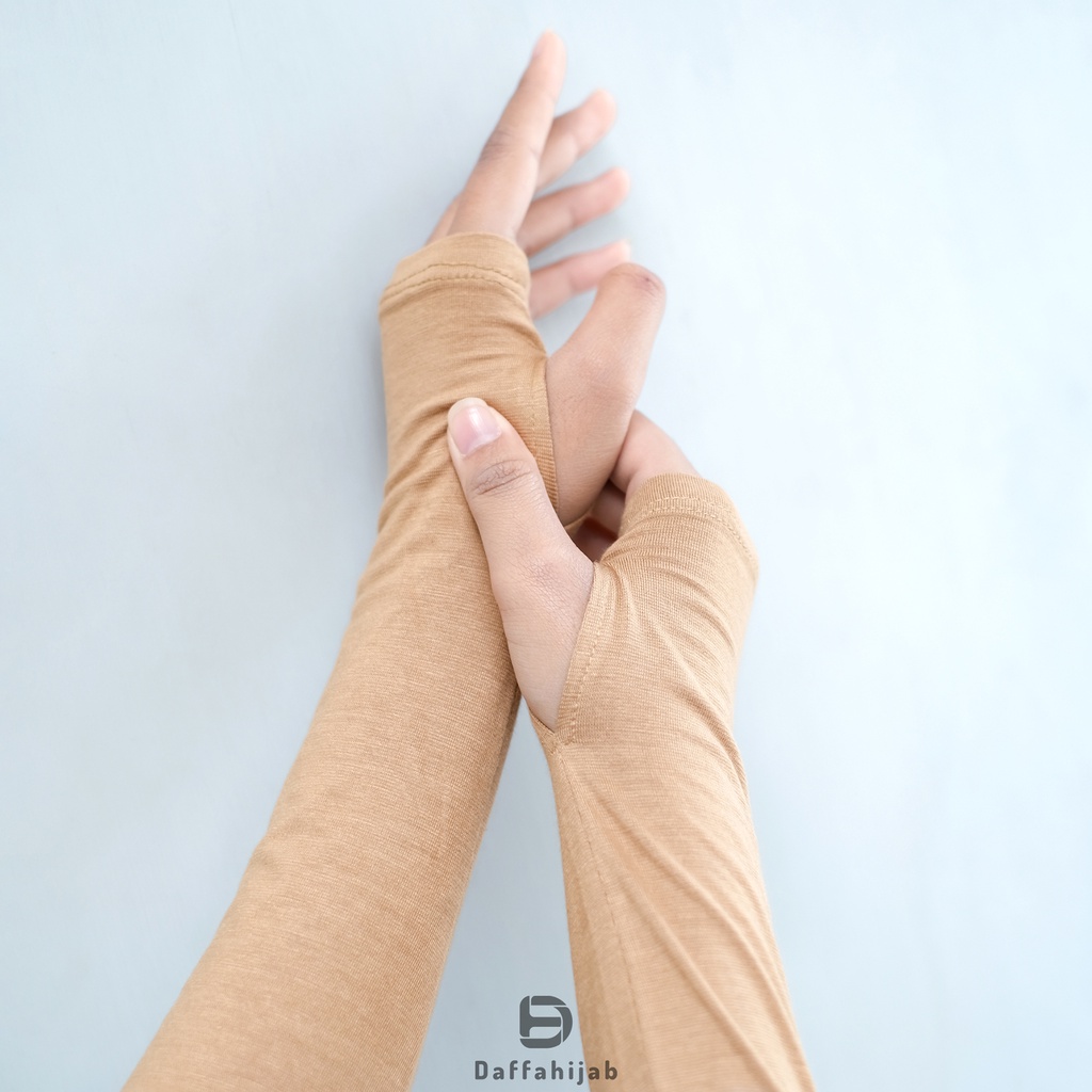 Jual handsock manset tangan by daffahijab || manset tangan kaos ...