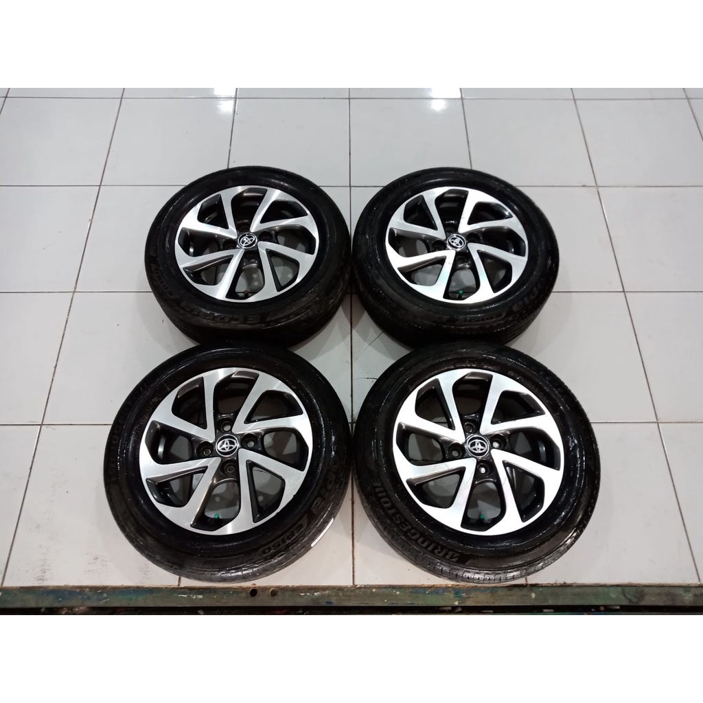 Jual 1 set velg mobil oem toyota agya TRD ring 14 + ban 175 65 r14 bisa ...