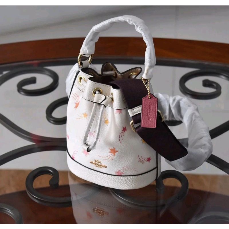 Jual COACH STAR DEMPSEY BUCKET 15 CHALK MULTI | Shopee Indonesia