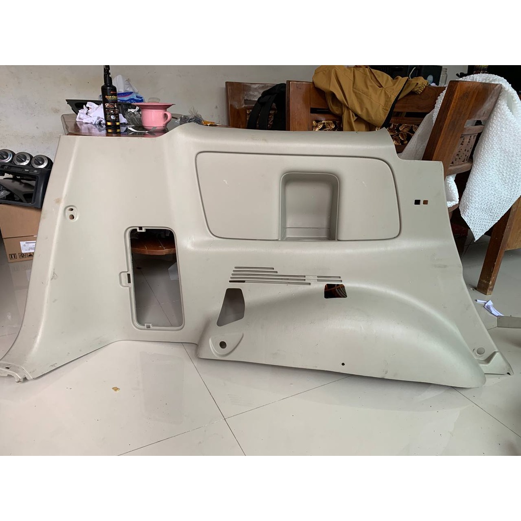 Jual Lining Door trim bagasi Cover Quarter baris ketiga Innova inova ...