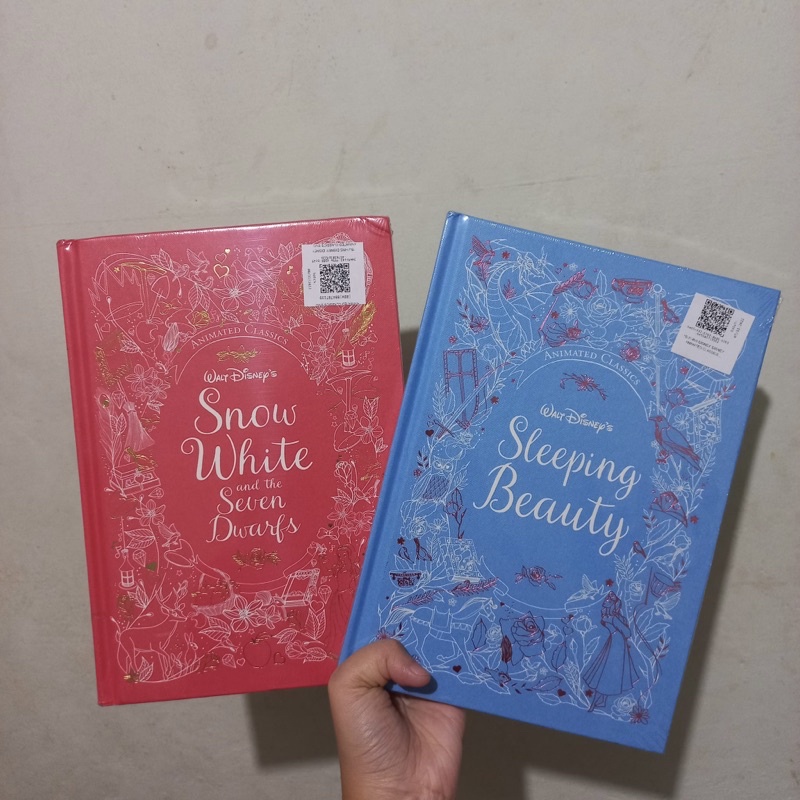 Jual Buku cerita animated classic sleeping beauty dan snow white ...