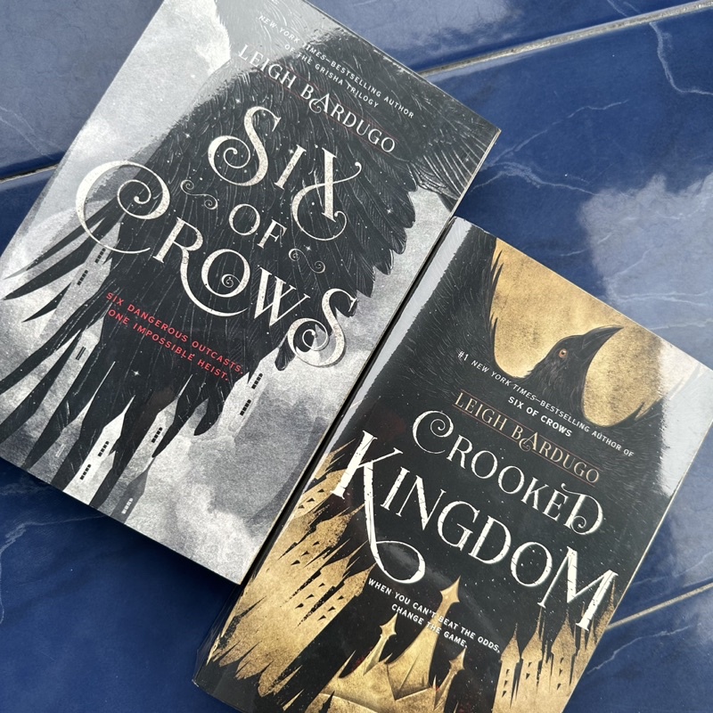 Jual set novel six of crows leigh bardugo | Shopee Indonesia