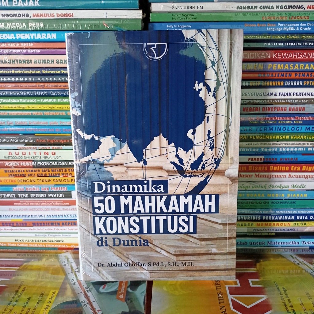 Jual Dinamika 50 Mahkamah Konstitusi Di Dunia Dr Abdul Ghoffar Shopee Indonesia 
