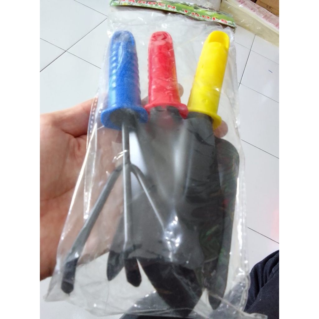 Jual Alat Kebun Set Lengkap Garden Tool Set 3 Pcs - Alat Berkebun Kebun ...