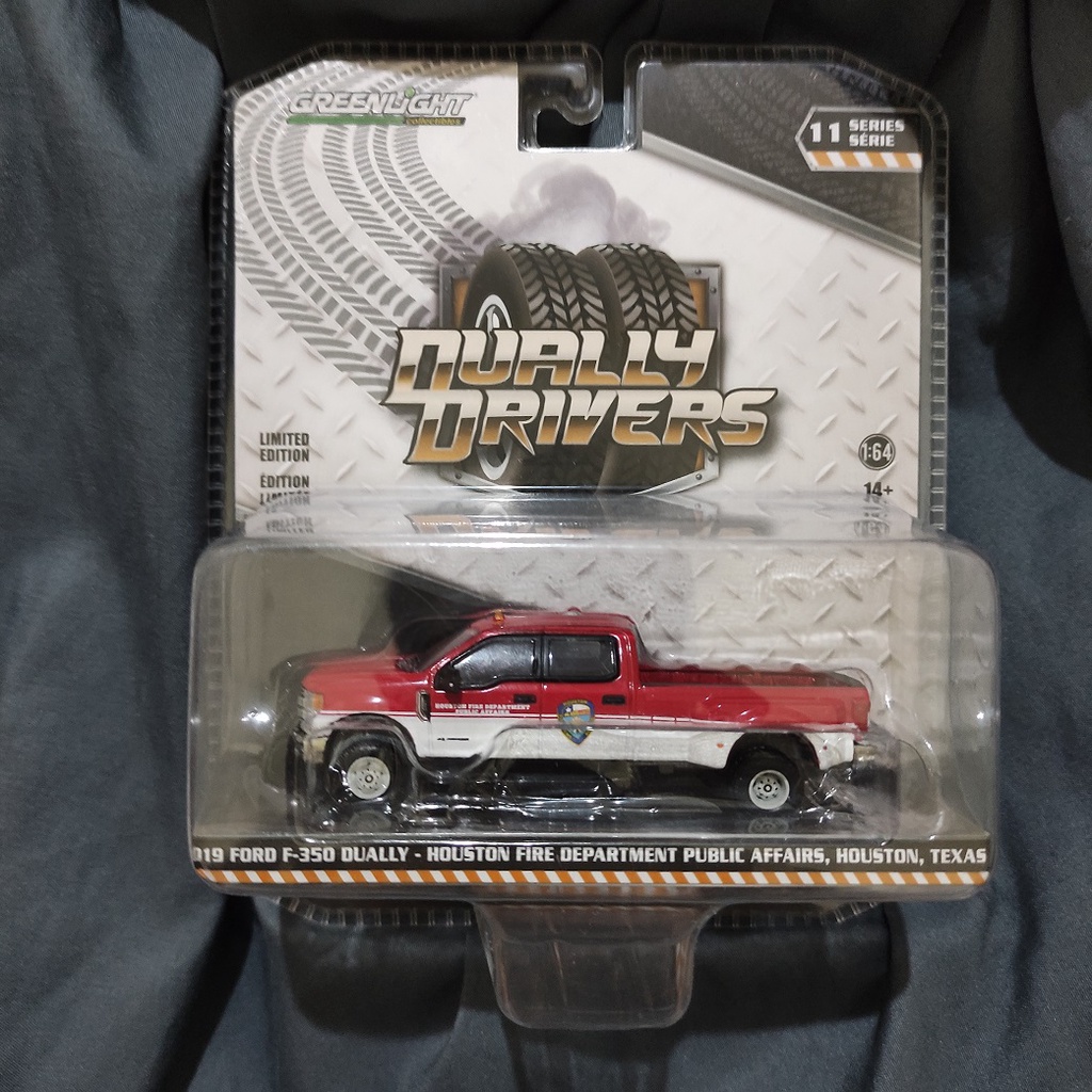Jual Greenlight Diecast Dually Drivers Series 11 2019 Ford F350 Dually ...