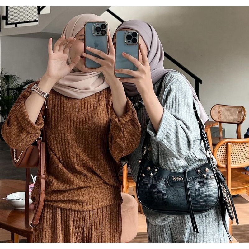 Jual Irish one set / setelan knit | Shopee Indonesia