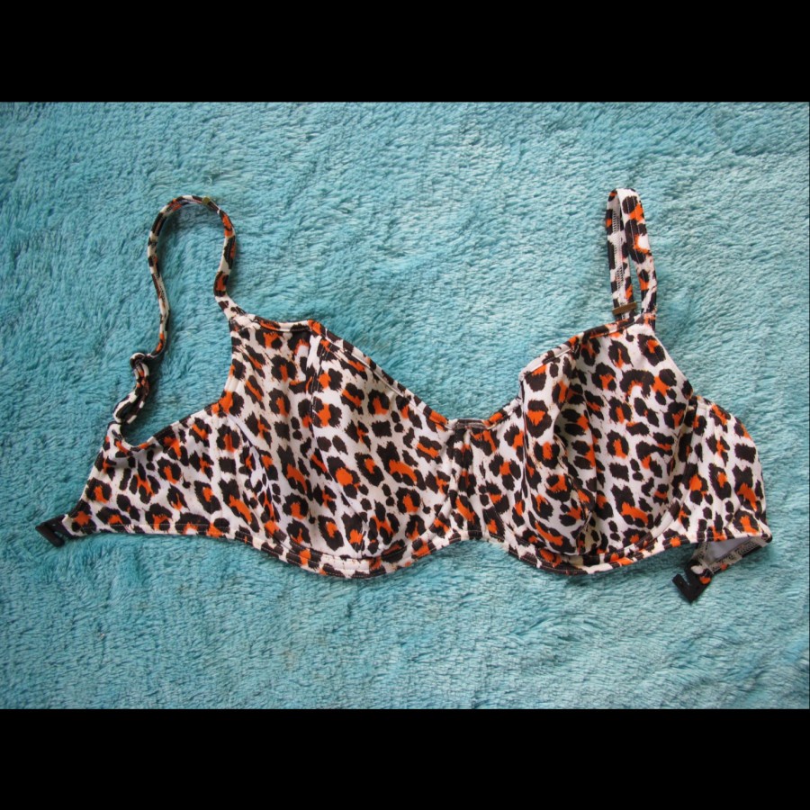 Jual H&M SAMPLE Branded Bikini Bra LEOPARD SIZE 32H (70FF) - FULL CUP ...