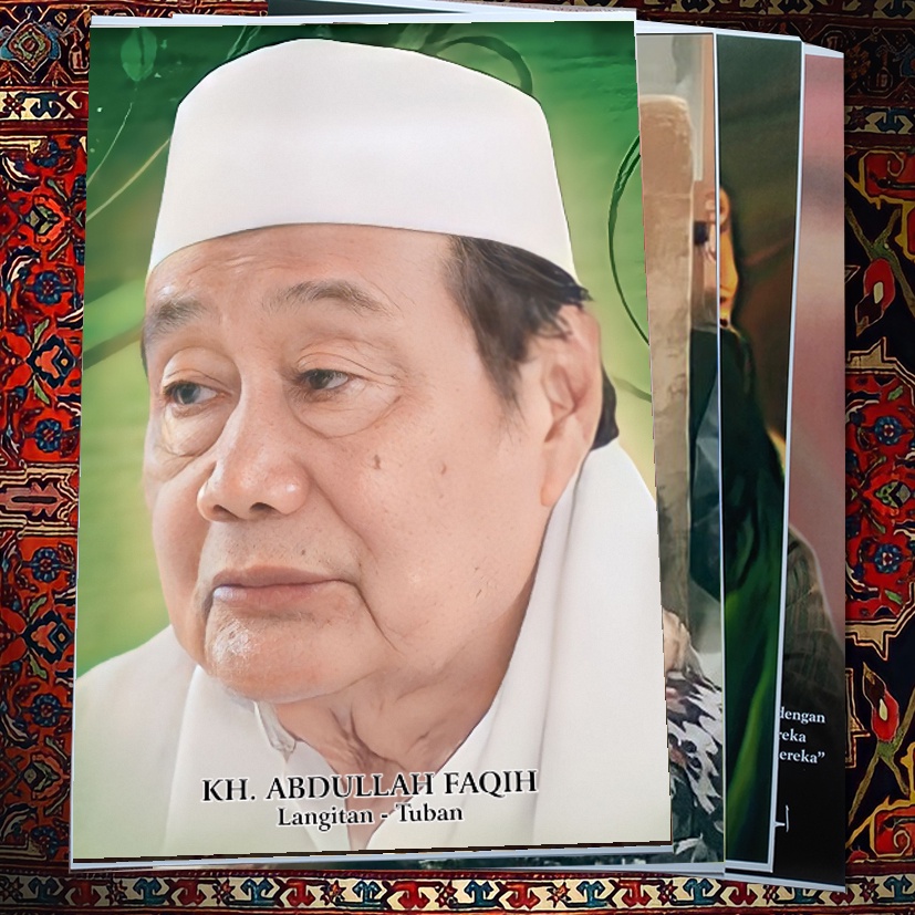 Jual POSTER KH. ABDULLAH FAQIH LANGITAN UKURAN A3+ 32*47CM | Shopee Indonesia