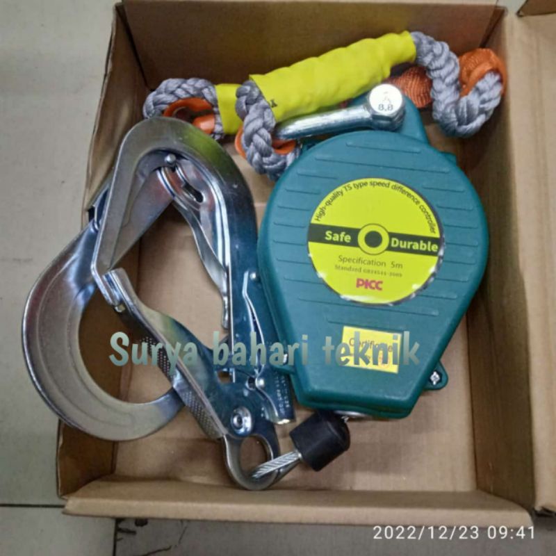 Jual Fall Arrester Retractable lifeline safety Tali pengaman 150 kg x 5 ...