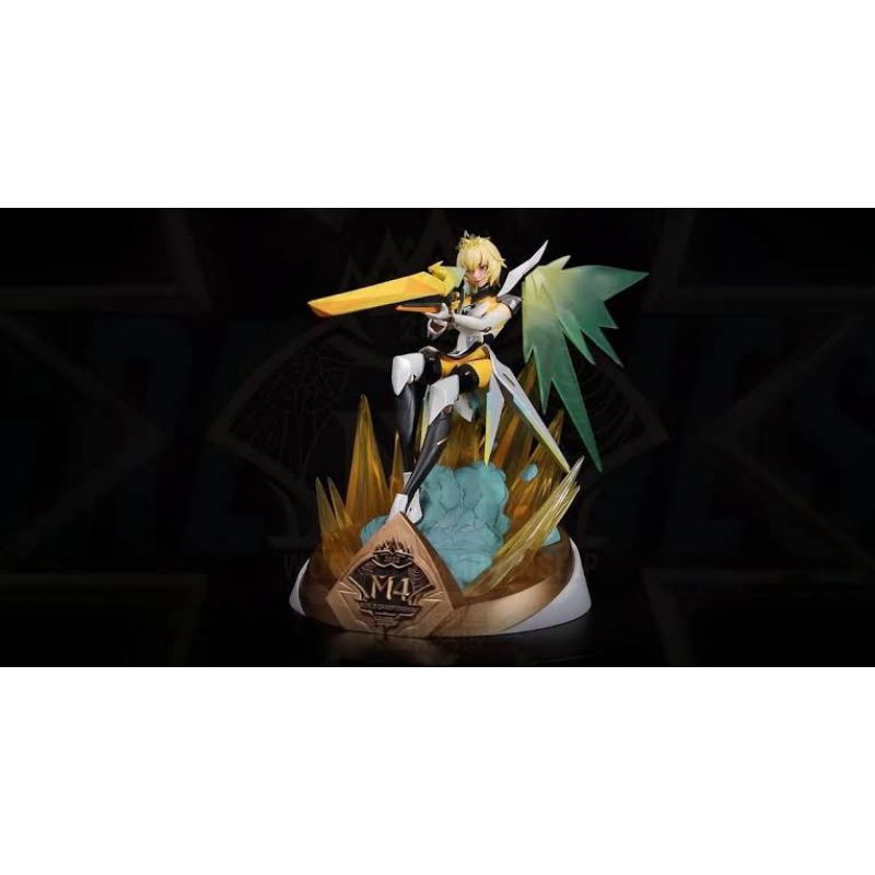 Jual BEATRIX M4 STATUE LIMITED EDITION | Shopee Indonesia