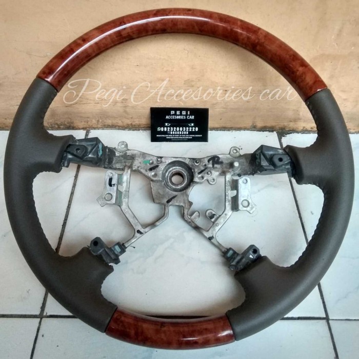Jual {BEKAS} Lingkaran batang stir innova v lapis kulit with panel kayu ...