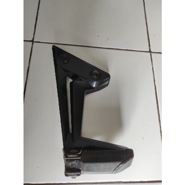 Jual foot step bustep kiri L jupiter mx new 135 original second ...