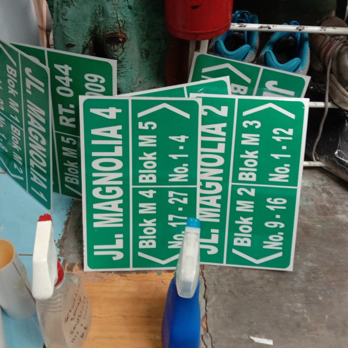 Jual Papan Jalan Plang Nama Jalan Plat Aluminium Lapisan Sticker ...