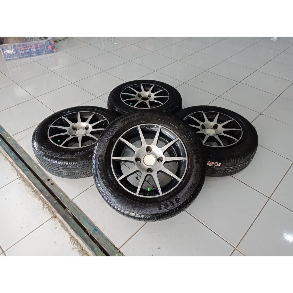 Jual Pelek Mobil Second Racing Ring 14 Pcd 4x100 Ban 185 70 R14 Black ...
