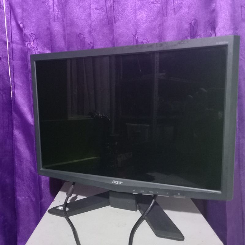 Jual LED LCD Monitor PC Komputer CCTV Dekstop 19 inch Wide Garansi ...