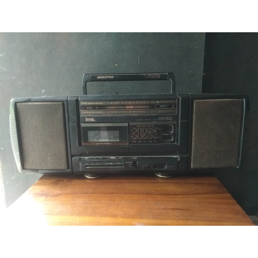 Jual RADIO TAPE JADUL MERK INTEL - RADIO JADUL - RADIO LAWAS - ANTIK ...