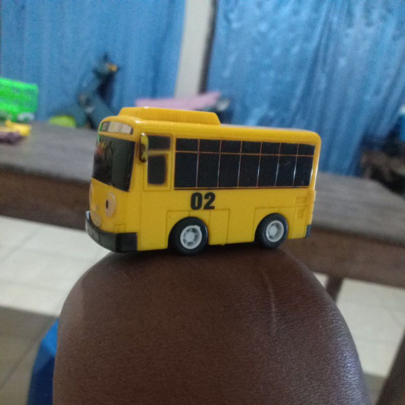 Jual mainan anak bus tayo lani warna kuning kecil imut | Shopee Indonesia