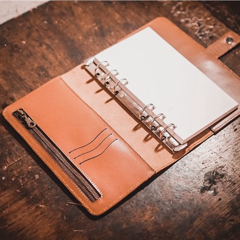 Jual Buku Binder A6 Cover Kulit Sapi Asli Free Custom Grafir Nama dan ...