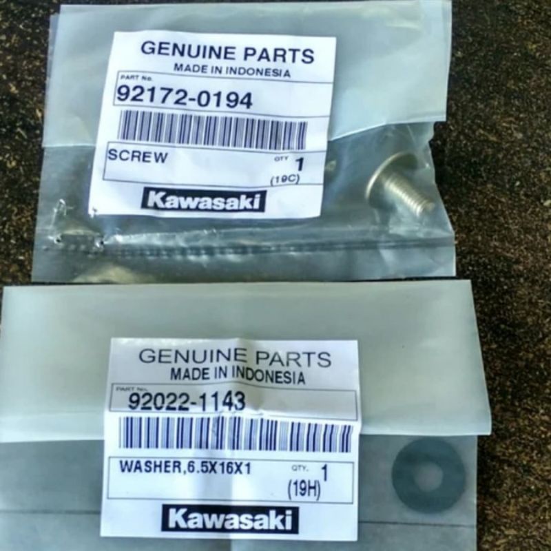Jual (COD) KAWASAKI GENUINE PARTS Baut Body dan Ring Ninja 150 R RR ...