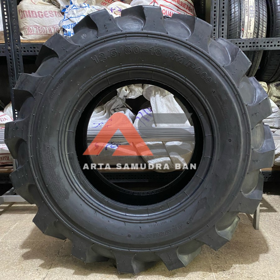 Jual Ban Traktor Backhoe Loader Armour IMP600 12.5 / 80 - 18 12PR ...