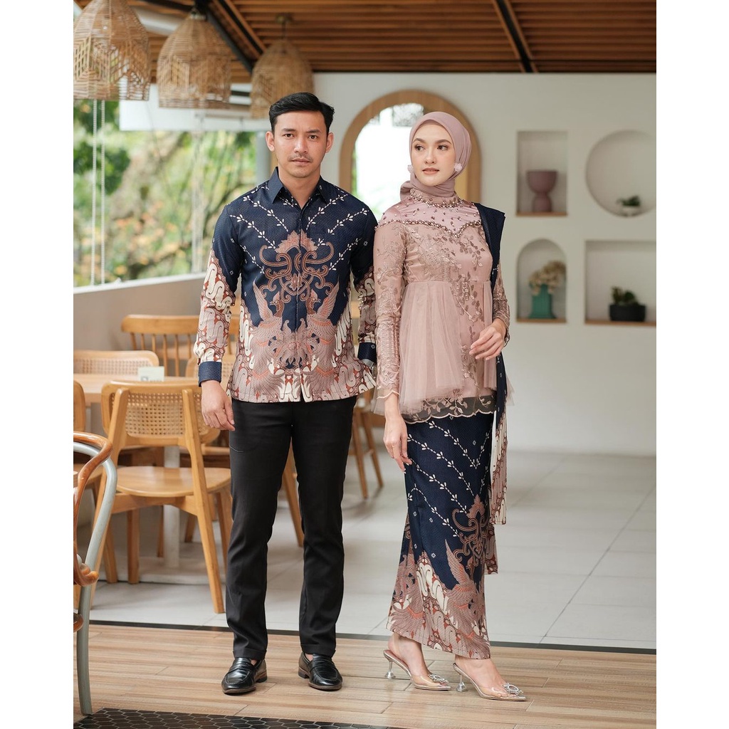 Jual SOLO BATIK - Batik Couple Pasangan Dewi Kebaya Wanita Modern ...