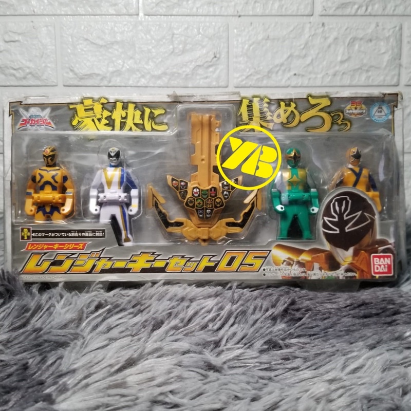 Jual DX Gokaiger Gokai key Silver Gold ranger key | Shopee Indonesia