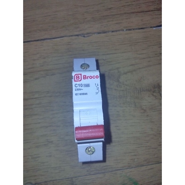 Jual MCB Broco 1phase C10 orginal | Shopee Indonesia