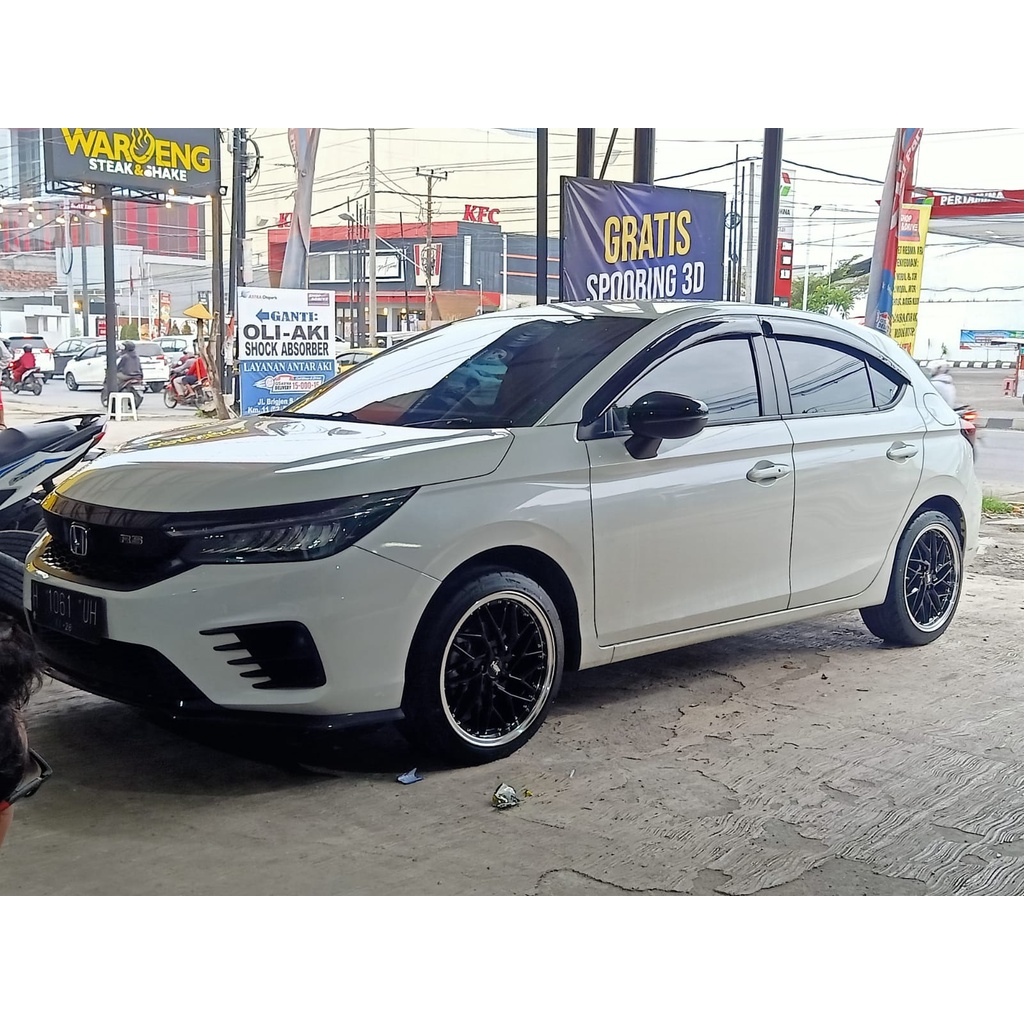 Jual modifikasi velg mobil honda city pakai velg hsr ring 17 tipe ...