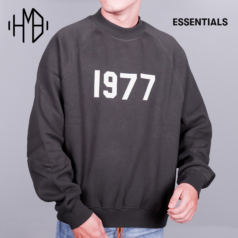 Jual Essentials SS22 Logo 1977 Crewneck Black Iron | Shopee Indonesia