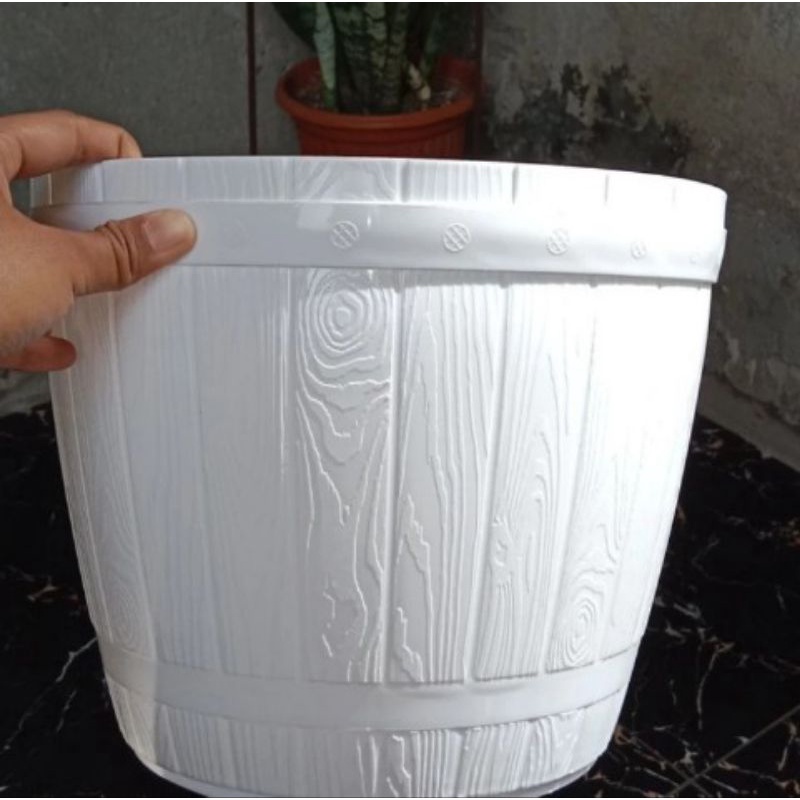 Jual Pot Tanaman Hias motif kayu Gentong uk 30cm | Shopee Indonesia