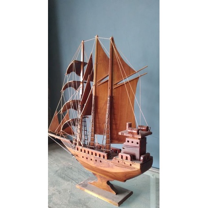 Jual Miniatur Kapal Layar Laut Kayu Jati Unik Tradisional | Shopee ...