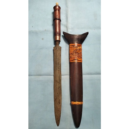 Jual Pusaka Dohong - Duhung Lundju Batu Ori Tua Sepuh Borneo Dayak Ot ...