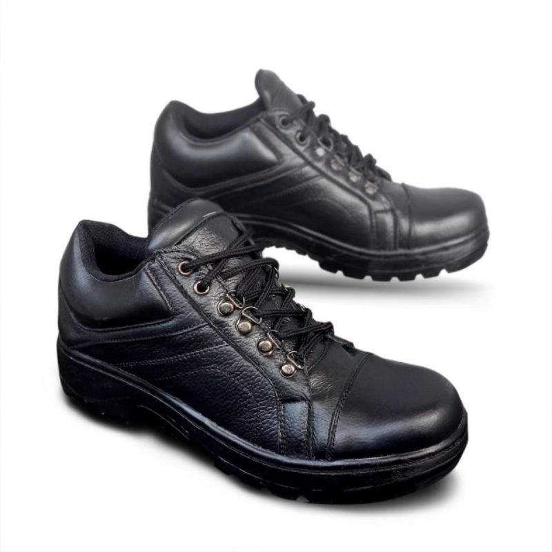 Jual SULTAN FOOTWEAR X WRKA | Sepatu Low Boots Safety Kulit Asli Ujung ...