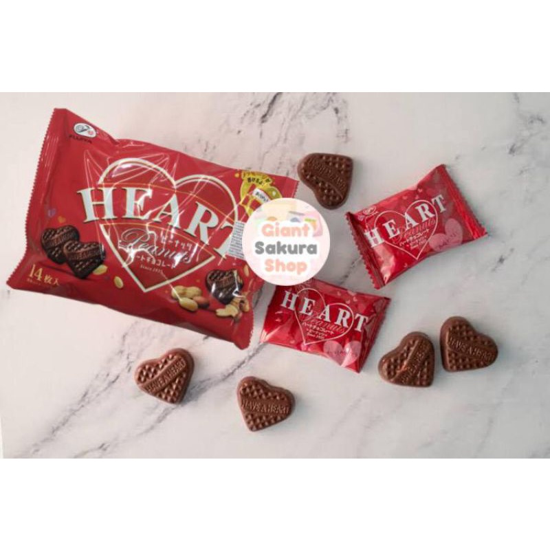 Jual Fujiya Heart Shaped Peanut Chocolate / coklat Jepang / cemilan ...