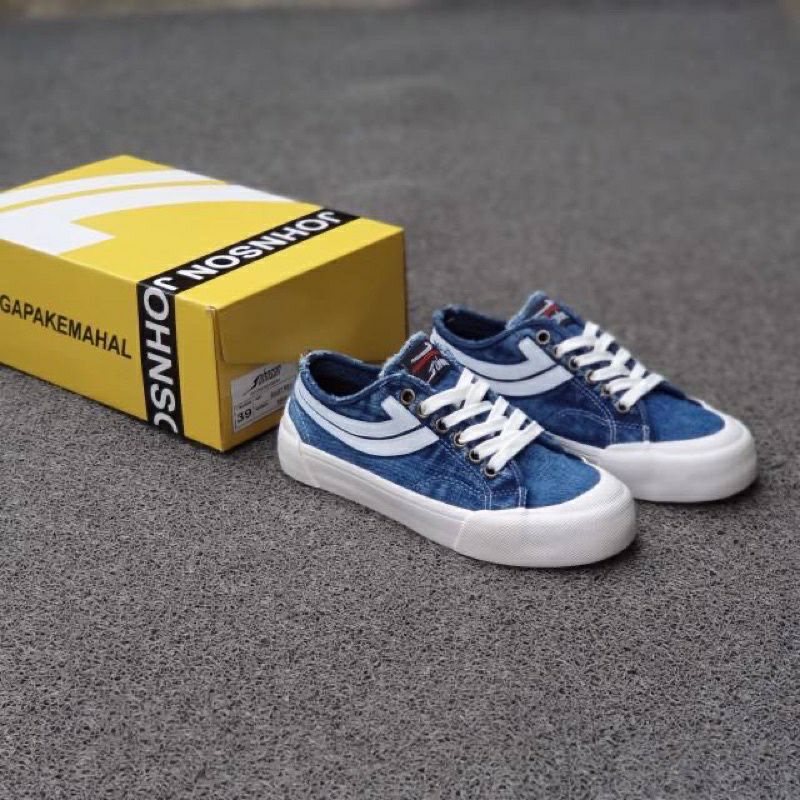 Jual Sepatu Jhonson Galaxy Pro Low Cut LC Denim Johnson Original ...