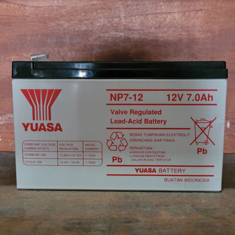 Jual BATERAI AKI KERING UPS YUASA NP7-12 12V 7AH | Shopee Indonesia
