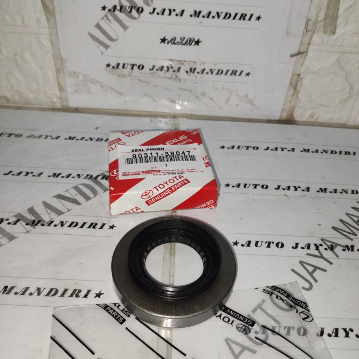 Jual Oil seal pinion gardan kijang 7K kapsul Grand Efi LGX LSX 90311 ...