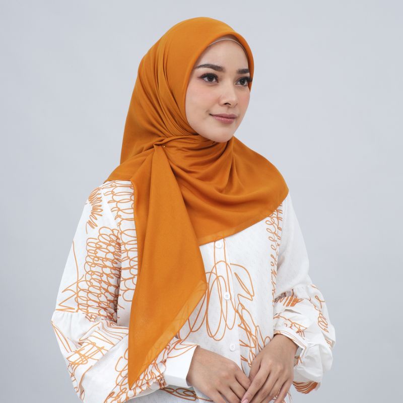 Jual HIJAB DEENAY LIZA MATTE SUNFLOWER | Shopee Indonesia