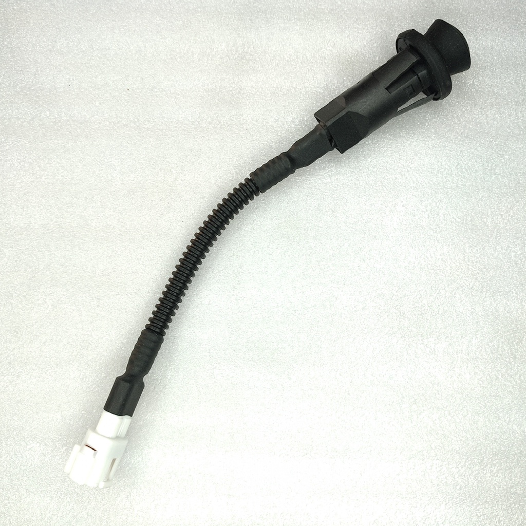 Jual Switch engine hood saklar tombol kap mesin toyota innova reborn ...