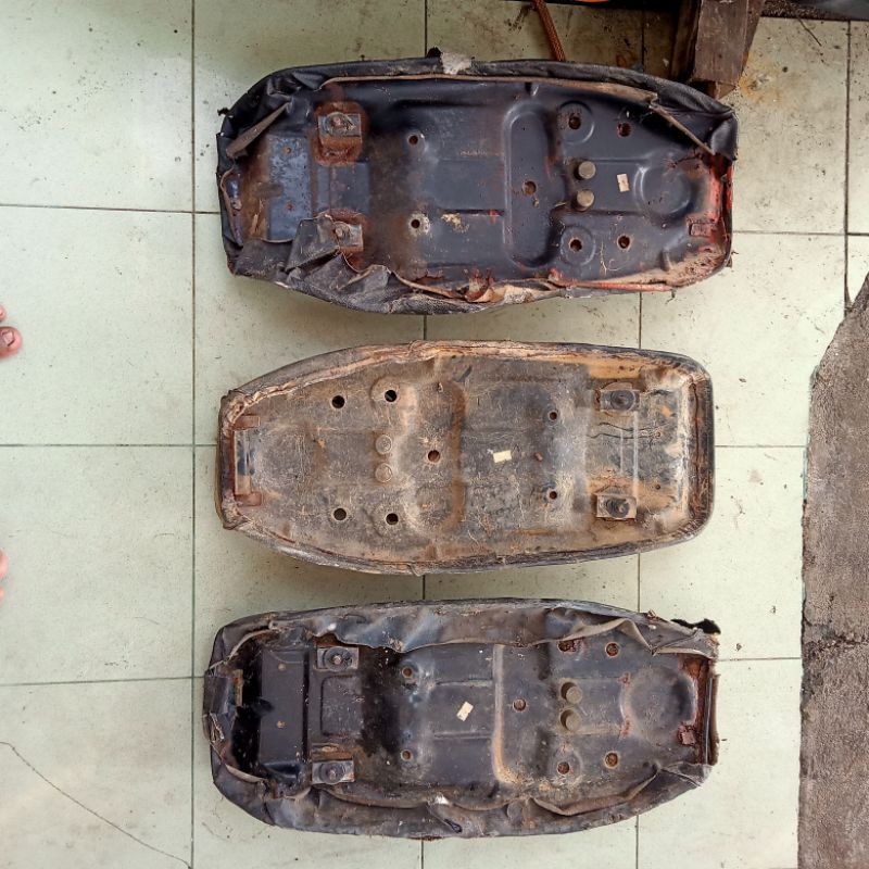 Jual Jok motor Suzuki A100 econos original bekas | Shopee Indonesia