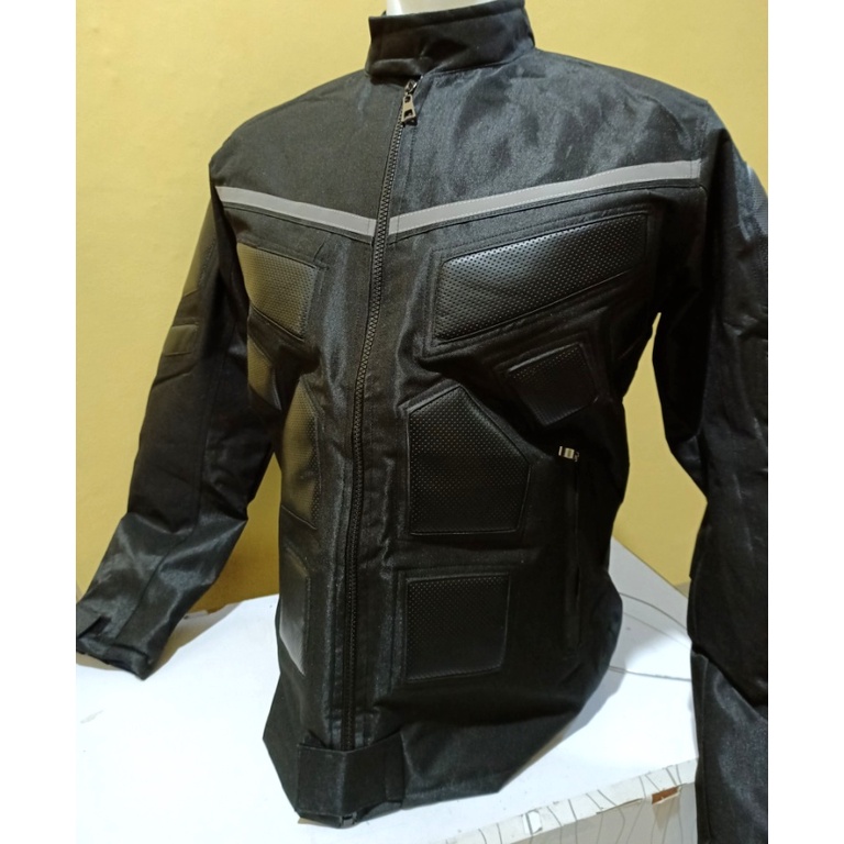 Jual Jaket Motor Pria Tebal anti angin dan anti air warna Hitam Model ...