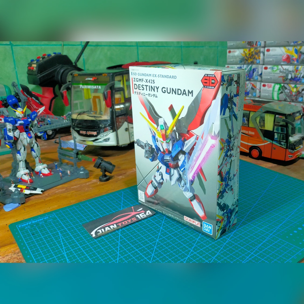 Jual Gundam SD Ex-Standard Destiny Gundam | Shopee Indonesia