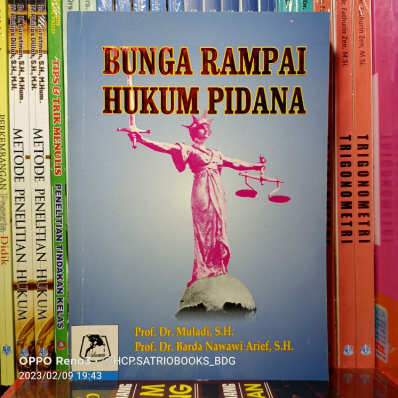 Jual BUKU BUNGA RAMPAI HUKUM PIDANA. Prof. Dr. MULADI. SH. ORIGINAL ...