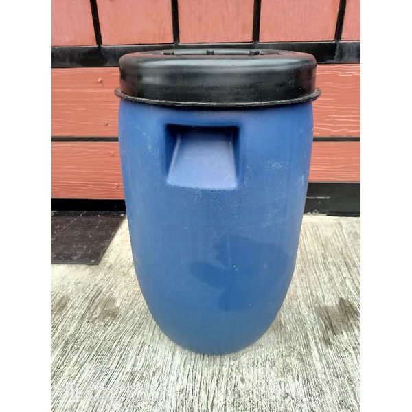Jual Tong Biru/Drum plastik ukuran 30Liter model Drat | Shopee Indonesia