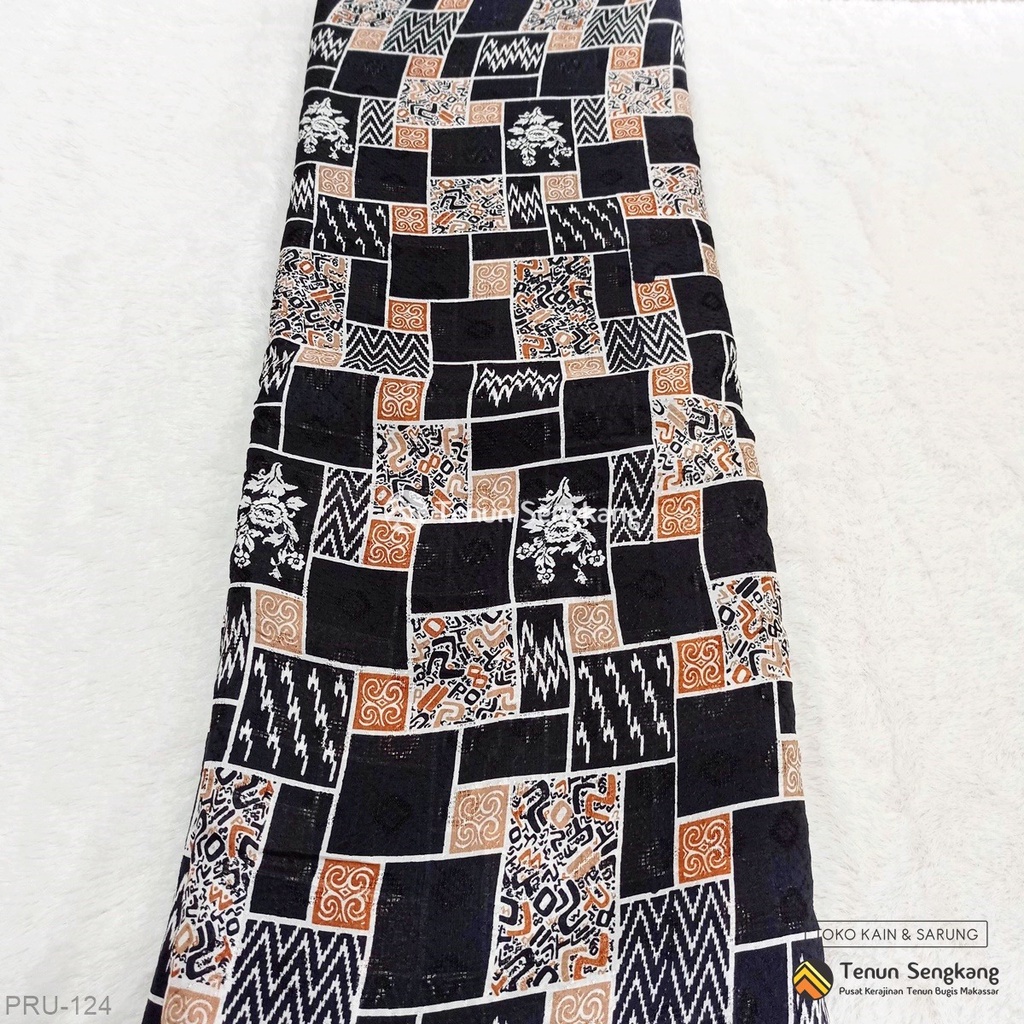 Jual Kain Tenun Dobby Batik Sutra Bugis Makassar Hitam - Tenun Sengkang ...