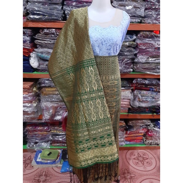 Jual SONGKET TUMTUMAN TANPA SAMBUNG BENANG KRISTAL HIJAU SONGKET BATAK ...