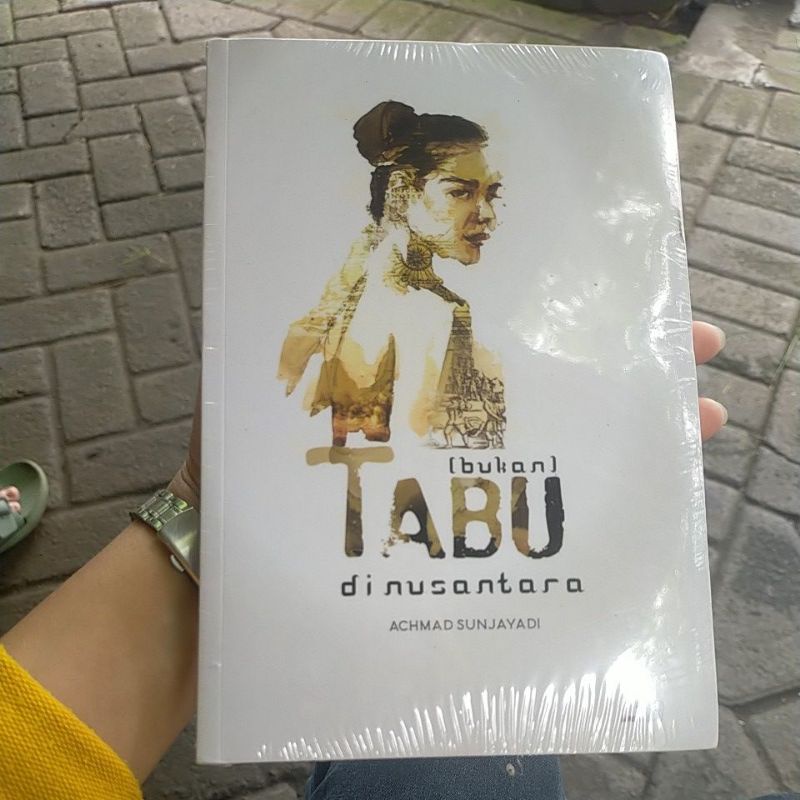 Jual (bukan) Tabu di nusantara / histori / Original | Shopee Indonesia